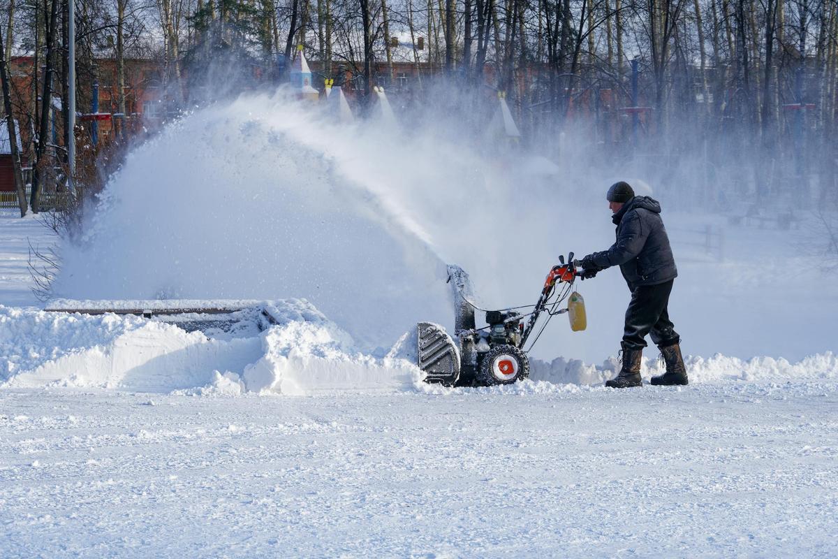 Why Is My Snow Blower Auger Not Turning?